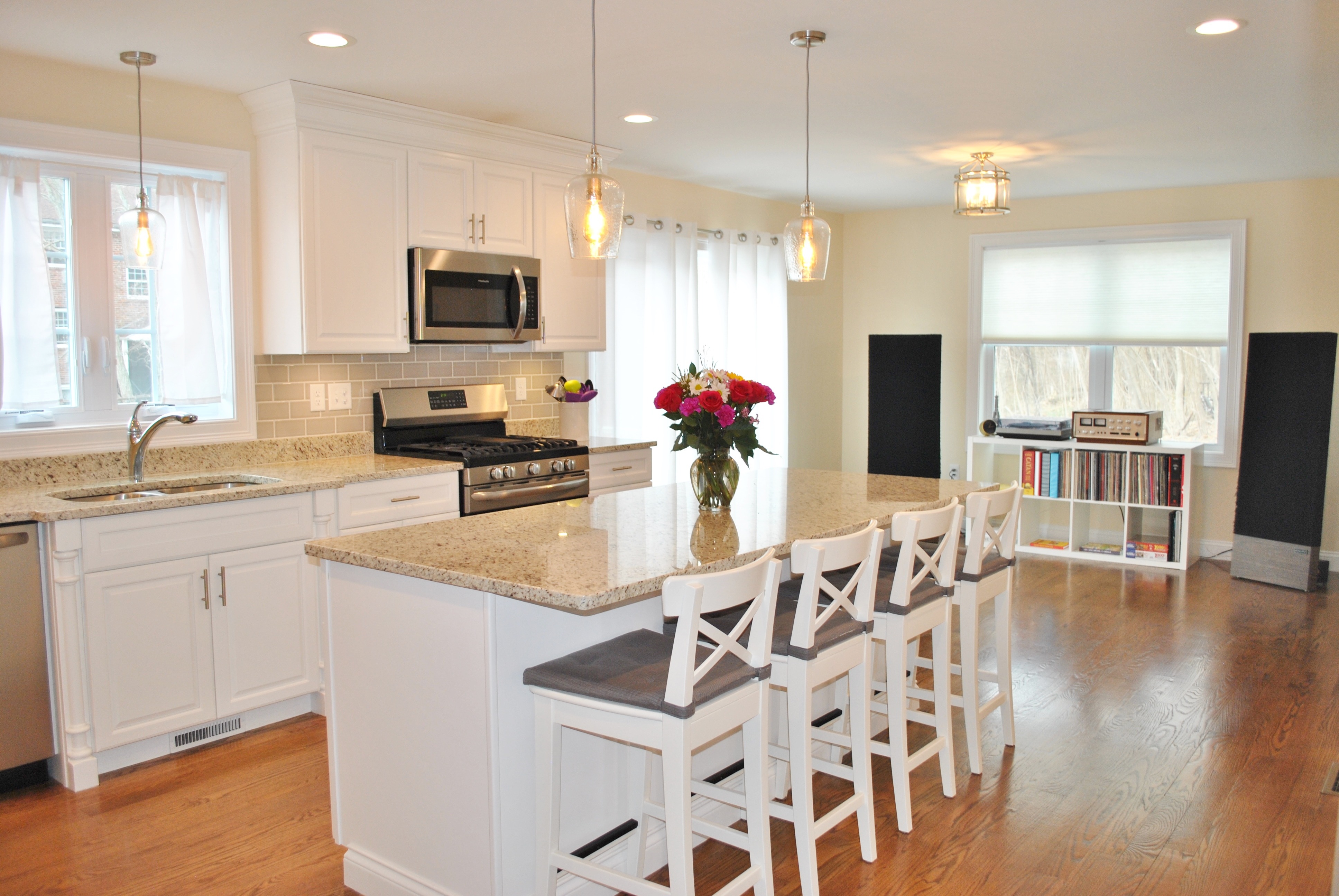 Home for Sale! 5 Whitcher Ct, Amesbury MA 01913 - The Adams Home Team ... Home for Sale! 5 Whitcher Ct, Amesbury MA 01913 - The Adams Home Team ...